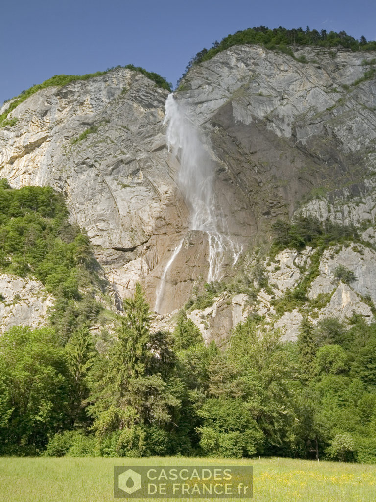 Cascade de l'Arpenaz – Sallanches - Haute Savoie - Cascades de France